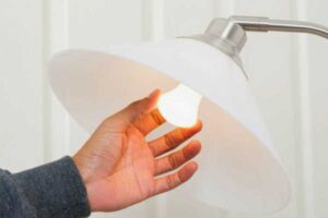 How To Replace A Table Lamp Switch